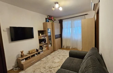 va877182x367y238.webp